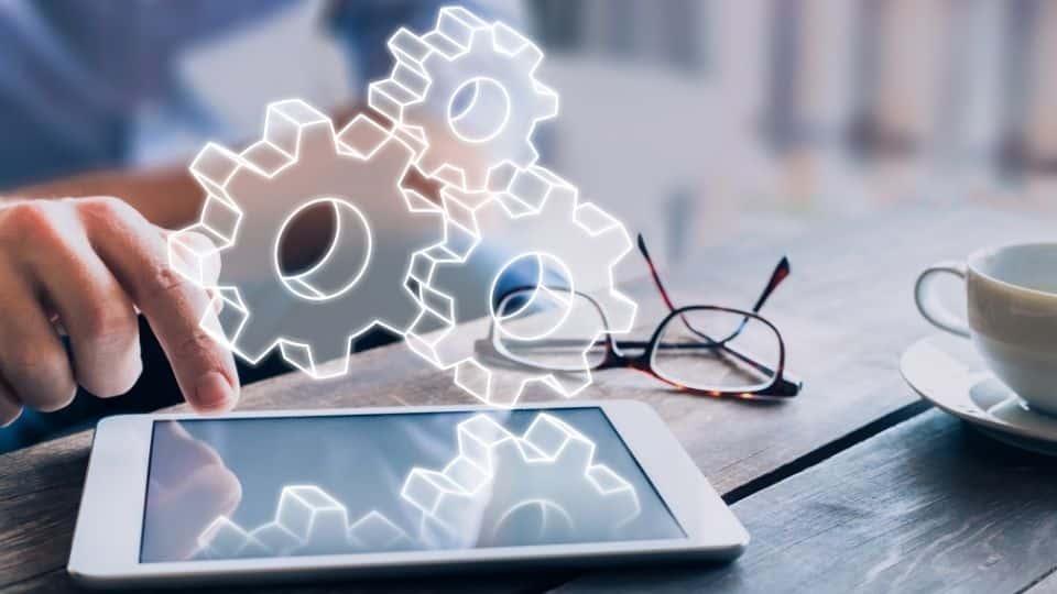 Digitization - 6 Software Tools to Digitize Your Business